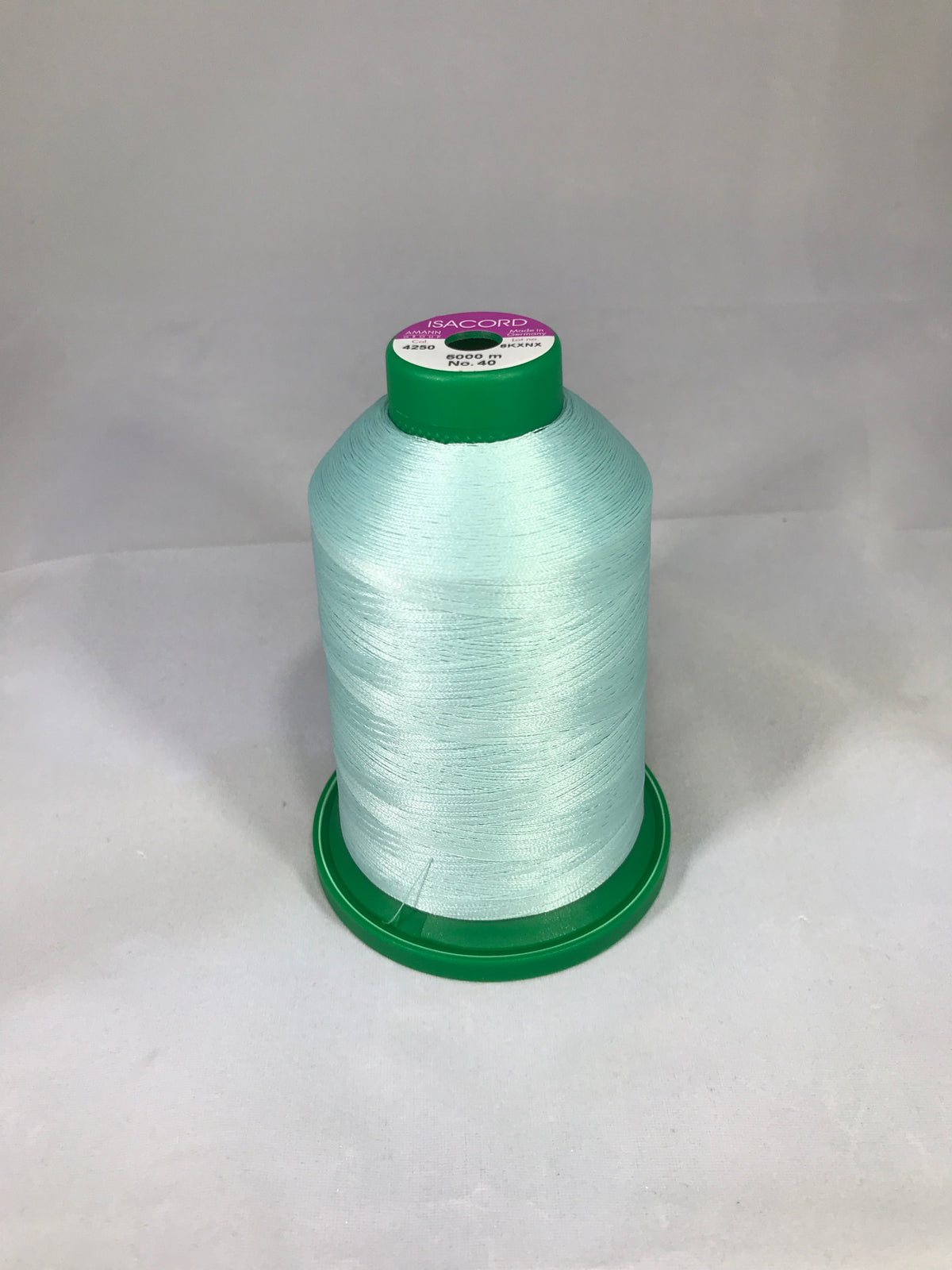 4250 - SNOMOON - ISACORD EMBROIDERY THREAD 40 WT - Premium Embroidery ...